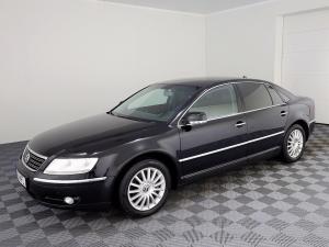 Black Volkswagen Phaeton 2006 in Tallinn, with an engine capacity of 3.20 L and mileage of 255 thousand km for 1899 €, photo 11 on AUTOMOTO.COM.LV