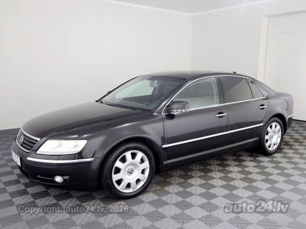 Melns Volkswagen Phaeton 2007 Tallina, ar dzinēja tilpumu 3.00 L un nobraukumu 354 tūkst. km par 2499 €, foto 2 vietnē AUTOMOTO.COM.LV