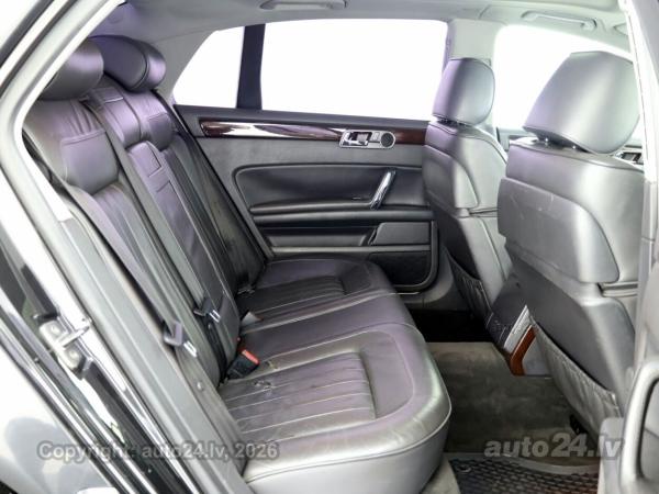 Melns Volkswagen Phaeton 2007 Tallina, ar dzinēja tilpumu 3.00 L un nobraukumu 354 tūkst. km par 2499 €, foto 7 vietnē AUTOMOTO.COM.LV