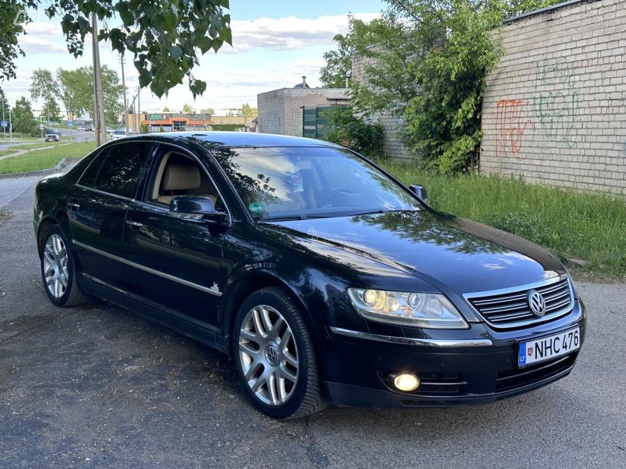 Черный Фольксваген Фаетон 2007 в Укмерге, объемом двигателя 3.00 л и пробегом 310 тыс. км за 2000 €, фото 4 на AUTOMOTO.COM.LV