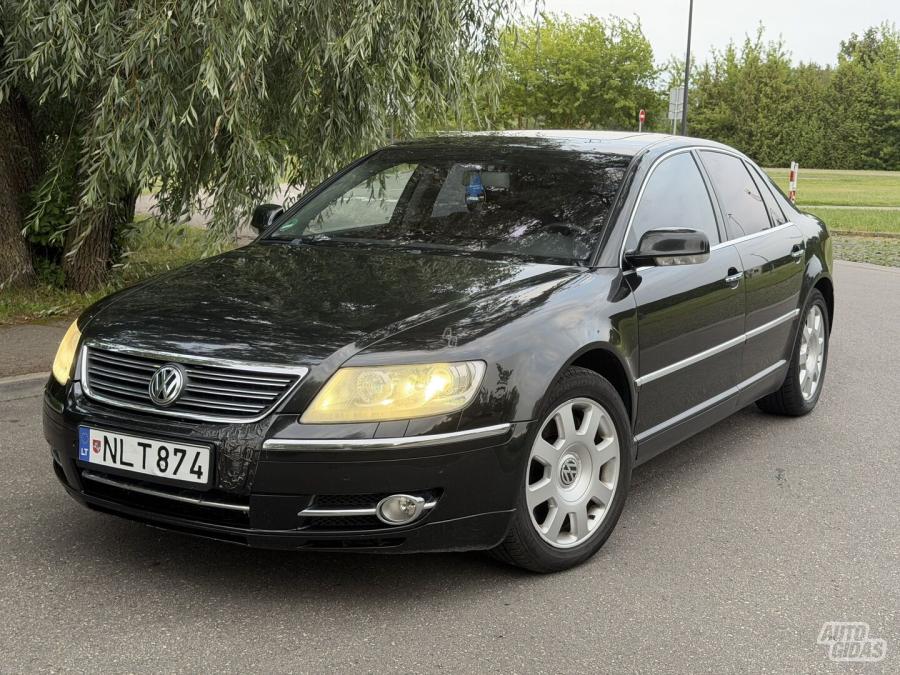 Black Volkswagen Phaeton 2007 in Panevezys, with an engine capacity of 3.00 L and mileage of 335 thousand km for 1500 €, photo 3 on AUTOMOTO.COM.LV