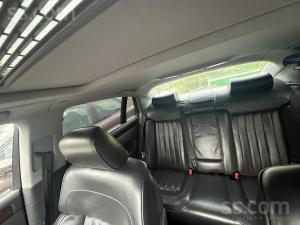 Black Volkswagen Phaeton 2007 in Riga, with an engine capacity of 3.00 L and mileage of 296 thousand km for 1990 €, photo 11 on AUTOMOTO.COM.LV