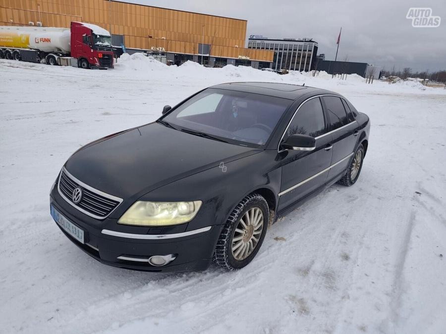 Black Volkswagen Phaeton 2008 in Klaipeda, with an engine capacity of 3.00 L and mileage of 314 thousand km for 2500 €, photo 3 on AUTOMOTO.COM.LV
