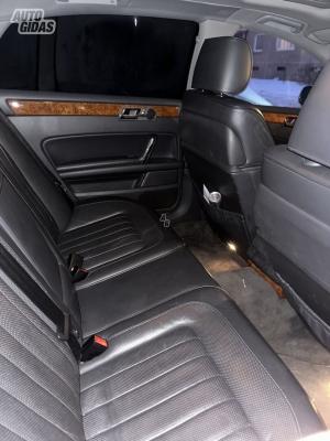 Black Volkswagen Phaeton 2008 in Klaipeda, with an engine capacity of 3.00 L and mileage of 317 thousand km for 2370 €, photo 9 on AUTOMOTO.COM.LV