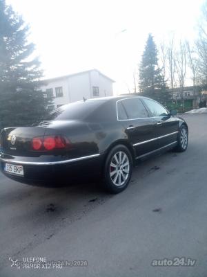 Black Volkswagen Phaeton 2008 in Rapla, with an engine capacity of 3.00 L and mileage of 420 thousand km for 2999 €, photo 4 on AUTOMOTO.COM.LV