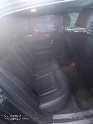Black Volkswagen Phaeton 2008 in Rapla, with an engine capacity of 3.00 L and mileage of 420 thousand km for 2999 €, photo 7 on AUTOMOTO.COM.LV