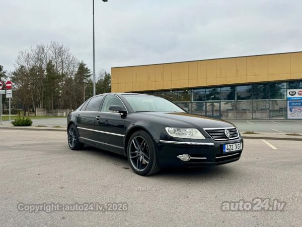 Black Volkswagen Phaeton 2008 in Tallinn, with an engine capacity of 3.00 L and mileage of 172 thousand km for 9190 €, photo 1 on AUTOMOTO.COM.LV