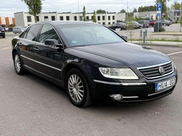Melns Volkswagen Phaeton 2008 Viļņa, ar dzinēja tilpumu 2.97 L un nobraukumu 305 tūkst. km par 2850 €, foto 4 vietnē AUTOMOTO.COM.LV