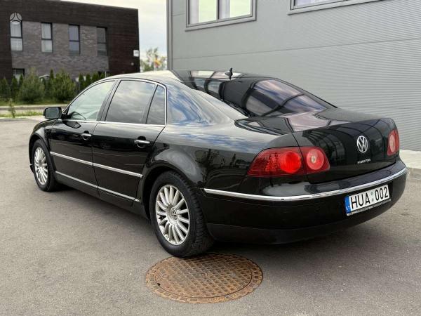 Melns Volkswagen Phaeton 2008 Viļņa, ar dzinēja tilpumu 2.97 L un nobraukumu 305 tūkst. km par 2850 €, foto 6 vietnē AUTOMOTO.COM.LV