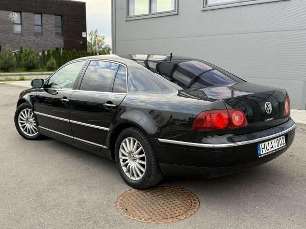 Melns Volkswagen Phaeton 2008 Viļņa, ar dzinēja tilpumu 2.97 L un nobraukumu 305 tūkst. km par 2850 €, foto 8 vietnē AUTOMOTO.COM.LV