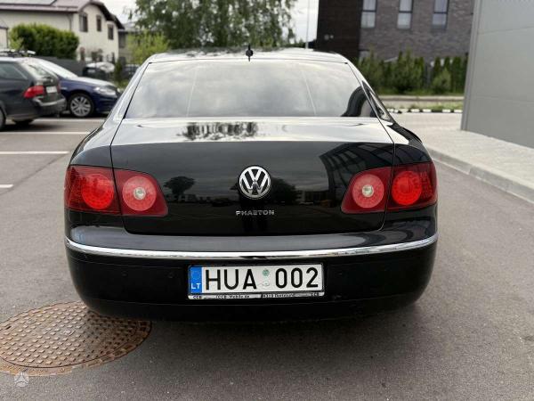 Melns Volkswagen Phaeton 2008 Viļņa, ar dzinēja tilpumu 2.97 L un nobraukumu 305 tūkst. km par 2850 €, foto 10 vietnē AUTOMOTO.COM.LV