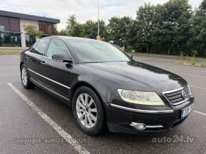Melns Volkswagen Phaeton 2008 Tallina, ar dzinēja tilpumu 3.00 L un nobraukumu 400 tūkst. km par 1900 €, foto  vietnē AUTOMOTO.COM.LV