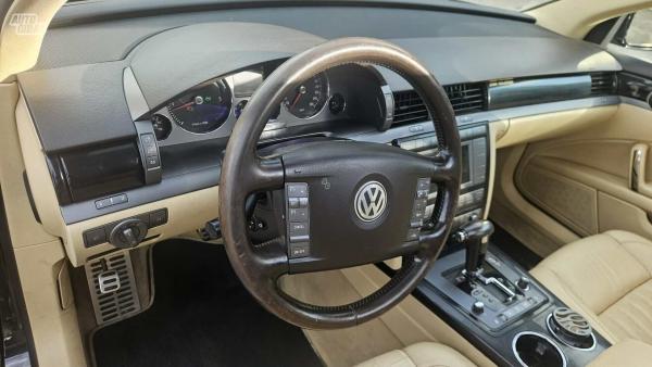 Melns Volkswagen Phaeton 2008 Kupiškis, ar dzinēja tilpumu 3.00 L un nobraukumu 432 tūkst. km par 2000 €, foto 10 vietnē AUTOMOTO.COM.LV