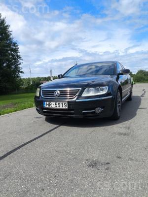 Melns Volkswagen Phaeton 2008 Jelgava, ar dzinēja tilpumu 3.00 L un nobraukumu 418 tūkst. km par 3200 €, foto 9 vietnē AUTOMOTO.COM.LV