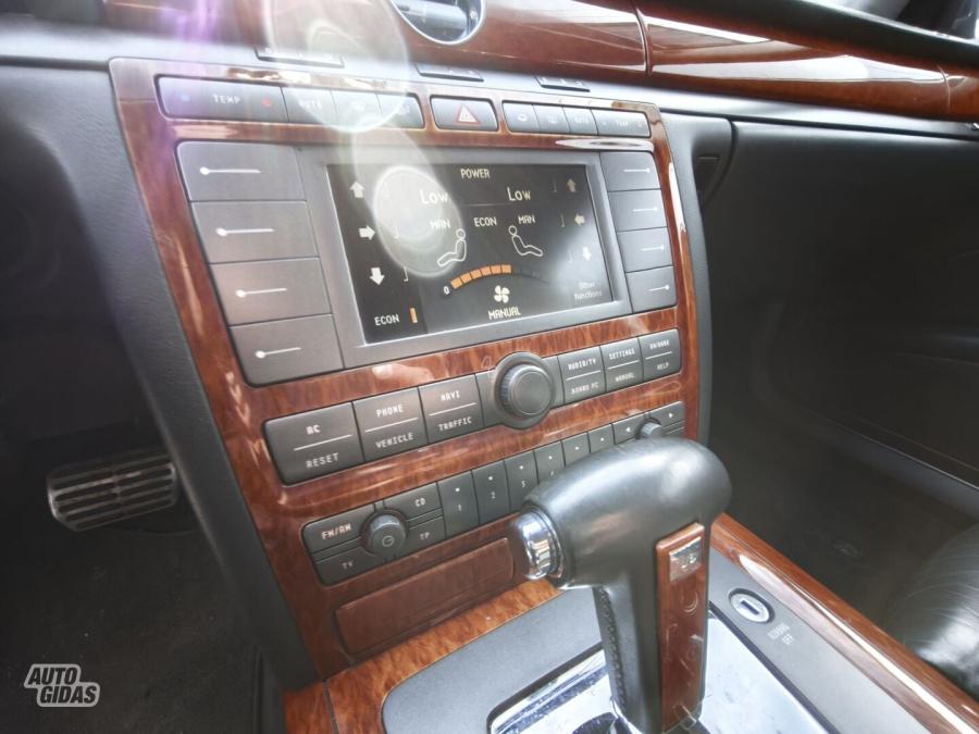 Melns Volkswagen Phaeton 2008 Viļņa, ar dzinēja tilpumu 3.00 L un nobraukumu 250 tūkst. km par 2999 €, foto 16 vietnē AUTOMOTO.COM.LV