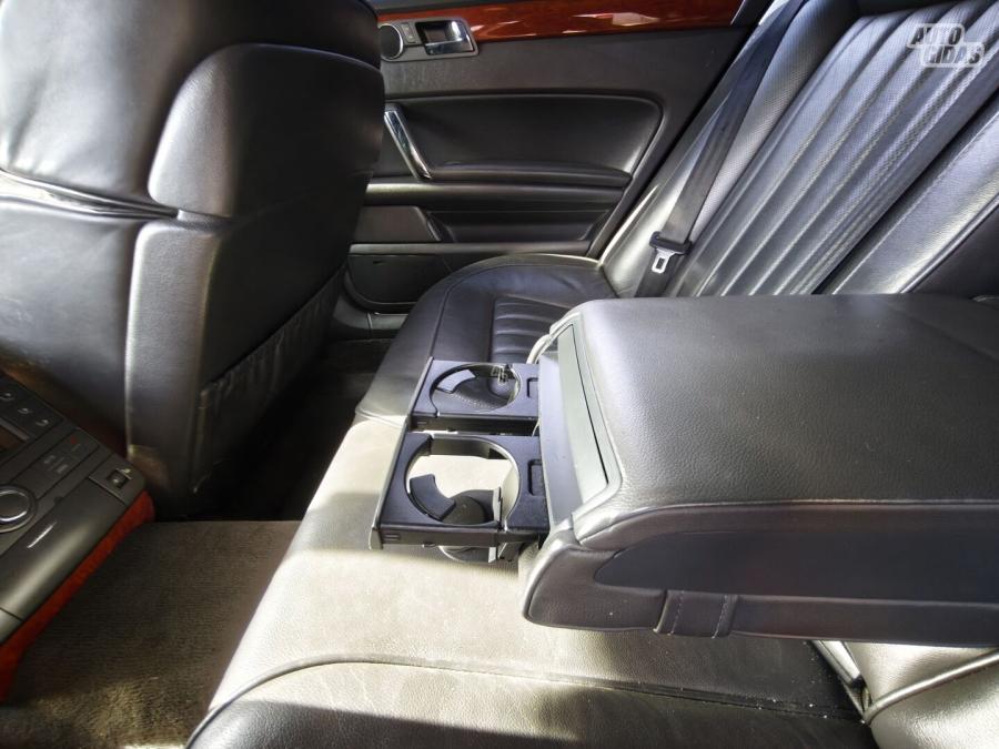 Melns Volkswagen Phaeton 2008 Viļņa, ar dzinēja tilpumu 3.00 L un nobraukumu 250 tūkst. km par 2999 €, foto 19 vietnē AUTOMOTO.COM.LV