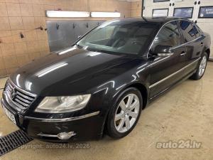Black Volkswagen Phaeton 2009 in Tallinn, with an engine capacity of 3.00 L and mileage of 340 thousand km for 3999 €, photo  on AUTOMOTO.COM.LV