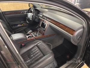 Melns Volkswagen Phaeton 2009 Tallina, ar dzinēja tilpumu 3.00 L un nobraukumu 340 tūkst. km par 3999 €, foto 6 vietnē AUTOMOTO.COM.LV