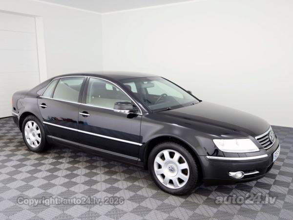 Melns Volkswagen Phaeton 2009 Tallina, ar dzinēja tilpumu 3.00 L un nobraukumu 267 tūkst. km par 3699 €, foto 1 vietnē AUTOMOTO.COM.LV