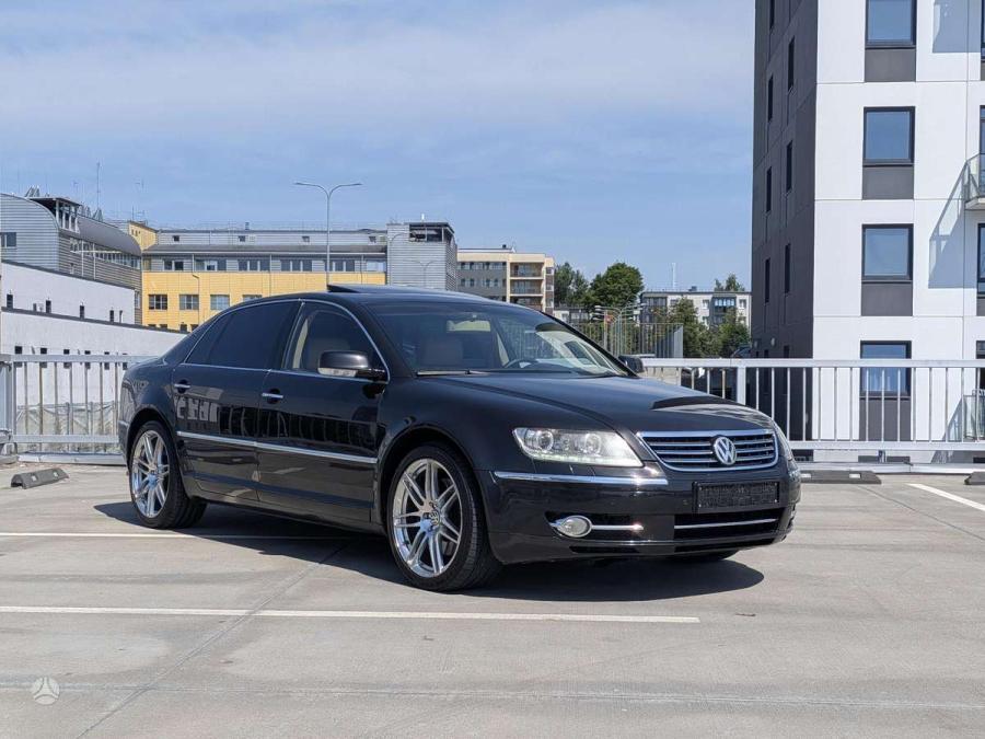 Melns Volkswagen Phaeton 2009 Viļņa, ar dzinēja tilpumu 4.17 L un nobraukumu 382 tūkst. km par 8000 €, foto 4 vietnē AUTOMOTO.COM.LV