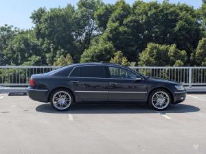Melns Volkswagen Phaeton 2009 Viļņa, ar dzinēja tilpumu 4.17 L un nobraukumu 382 tūkst. km par 8000 €, foto 5 vietnē AUTOMOTO.COM.LV