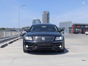 Melns Volkswagen Phaeton 2009 Viļņa, ar dzinēja tilpumu 4.17 L un nobraukumu 382 tūkst. km par 8000 €, foto 10 vietnē AUTOMOTO.COM.LV