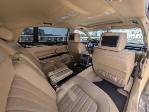 Melns Volkswagen Phaeton 2009 Viļņa, ar dzinēja tilpumu 4.17 L un nobraukumu 382 tūkst. km par 8000 €, foto 17 vietnē AUTOMOTO.COM.LV