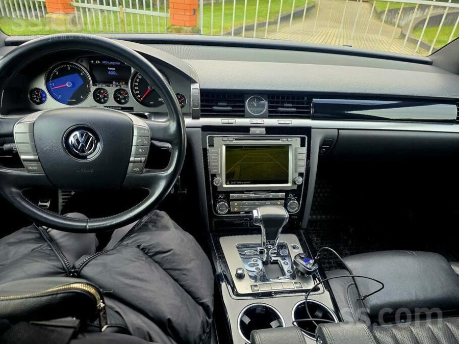 Melns Volkswagen Phaeton 2011 Rīga, ar dzinēja tilpumu 3.00 L un nobraukumu 249 tūkst. km par 7200 €, foto 14 vietnē AUTOMOTO.COM.LV