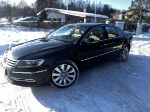 Black Volkswagen Phaeton 2012 in Vilnius, with an engine capacity of 3.00 L and mileage of 207 thousand km for 7800 €, photo 3 on AUTOMOTO.COM.LV