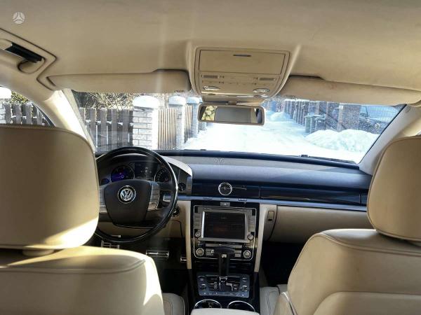 Melns Volkswagen Phaeton 2012 Viļņa, ar dzinēja tilpumu 3.00 L un nobraukumu 207 tūkst. km par 7800 €, foto 11 vietnē AUTOMOTO.COM.LV