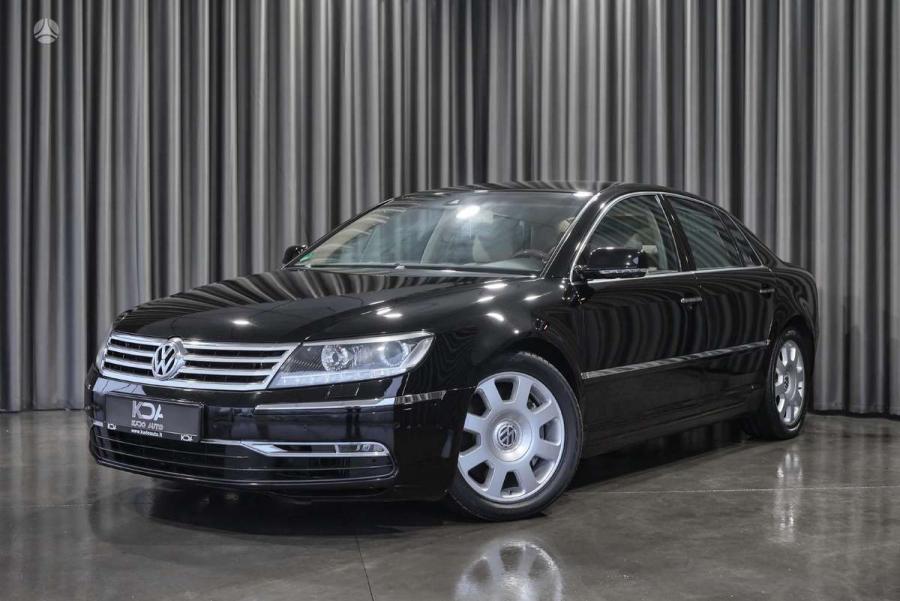 Black Volkswagen Phaeton 2013 in Marijampole, with an engine capacity of 2.97 L and mileage of 246 thousand km for 7950 €, photo 2 on AUTOMOTO.COM.LV