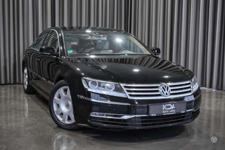 Black Volkswagen Phaeton 2013 in Marijampole, with an engine capacity of 2.97 L and mileage of 246 thousand km for 7950 €, photo 3 on AUTOMOTO.COM.LV