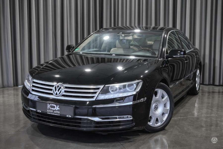 Black Volkswagen Phaeton 2013 in Marijampole, with an engine capacity of 2.97 L and mileage of 246 thousand km for 7950 €, photo 5 on AUTOMOTO.COM.LV
