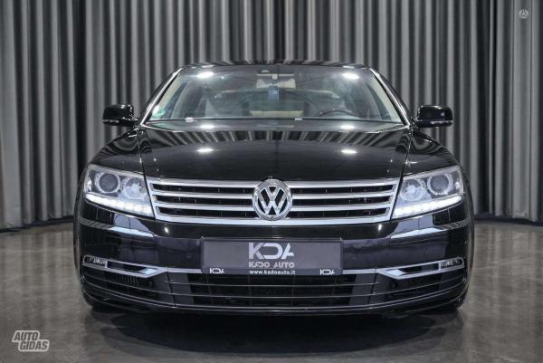 Black Volkswagen Phaeton 2013 in Marijampole, with an engine capacity of 3.00 L and mileage of 246 thousand km for 7950 €, photo 3 on AUTOMOTO.COM.LV