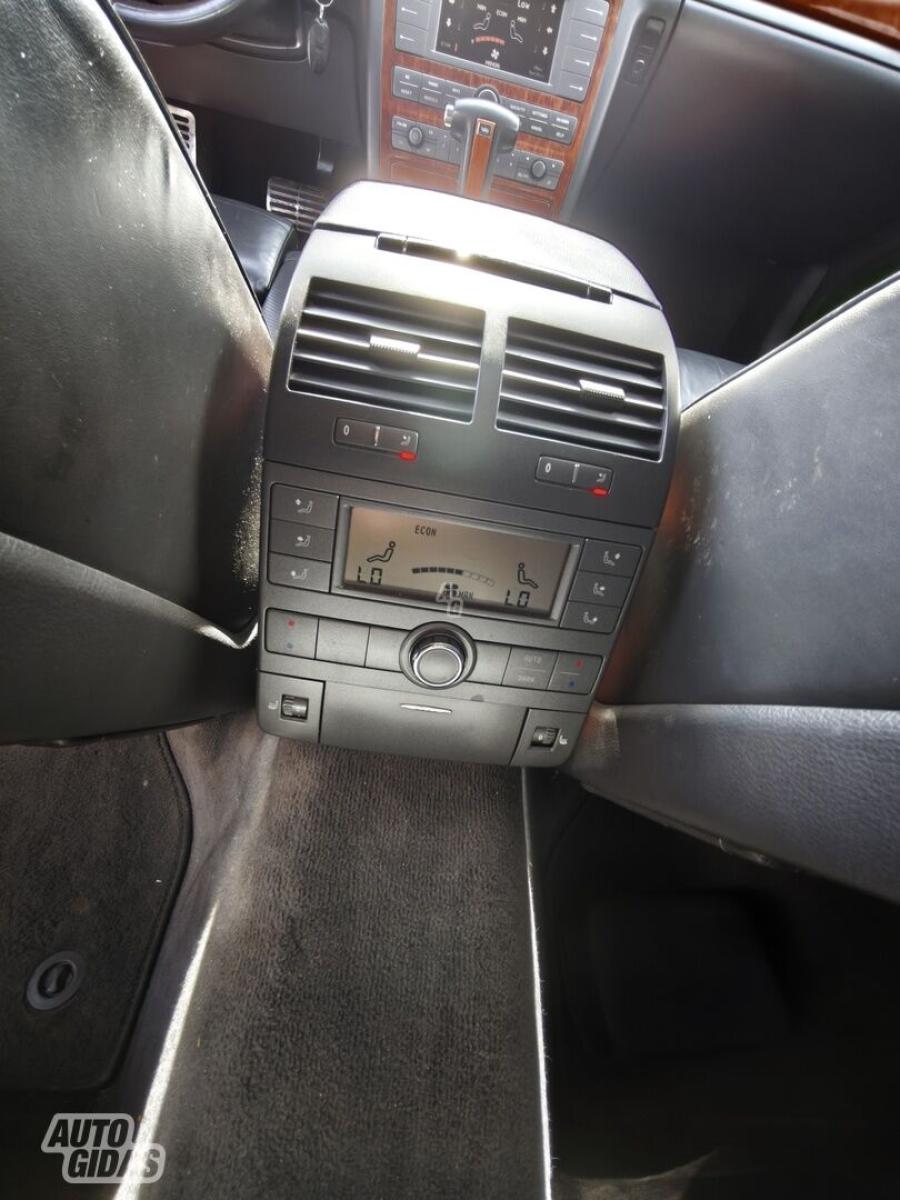 Melns Volkswagen Phaeton 2008 Viļņa, ar dzinēja tilpumu 1.90 L un nobraukumu 300 tūkst. km par 820 €, foto 19 vietnē AUTOMOTO.COM.LV