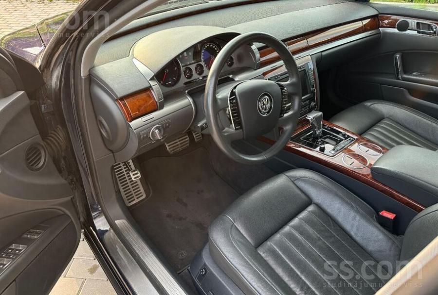 Zils Volkswagen Phaeton 2014 Rīga, ar dzinēja tilpumu 3.00 L un nobraukumu 242 tūkst. km par 8900 €, foto 5 vietnē AUTOMOTO.COM.LV