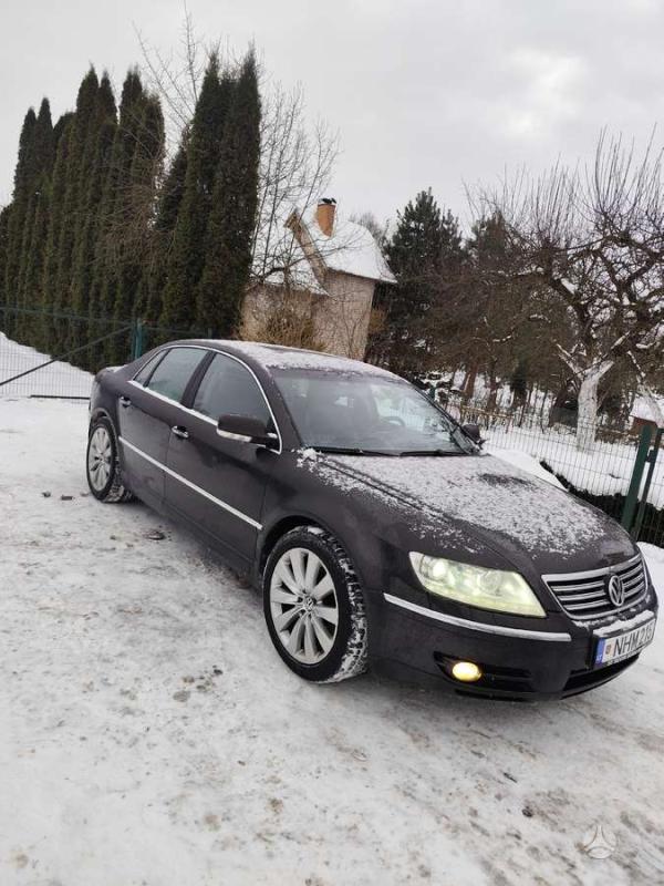 Brūns Volkswagen Phaeton 2009 Tauragė, ar dzinēja tilpumu 2.97 L un nobraukumu 255 tūkst. km par 4700 €, foto 2 vietnē AUTOMOTO.COM.LV