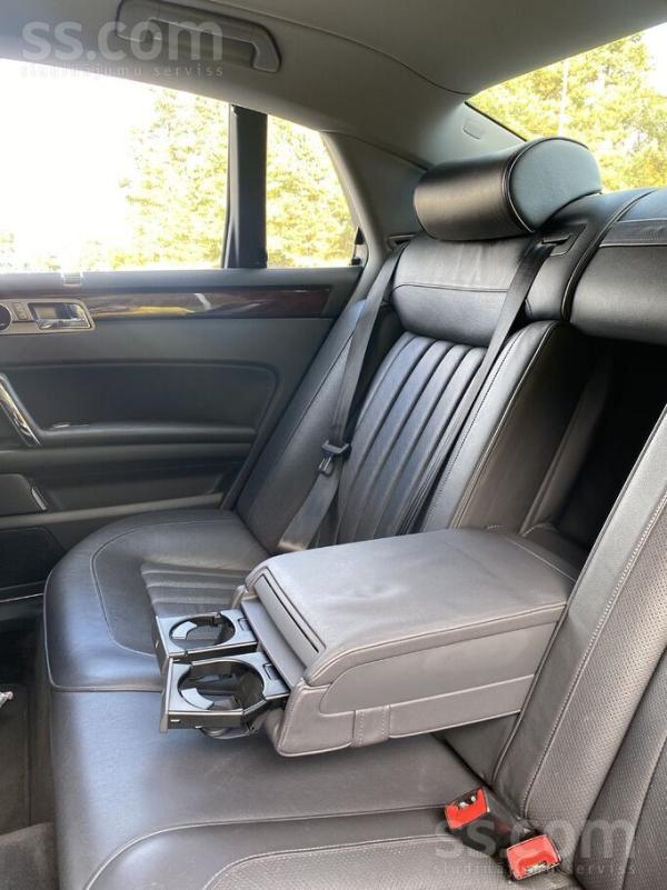 Brown Volkswagen Phaeton 2010 in Riga, with an engine capacity of 3.00 L and mileage of 247 thousand km for 6450 €, photo 11 on AUTOMOTO.COM.LV