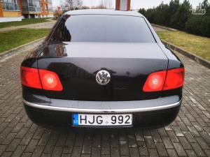 Green Volkswagen Phaeton 2006 in Klaipeda, with an engine capacity of 3.00 L and mileage of 420 thousand km for 1990 €, photo 6 on AUTOMOTO.COM.LV