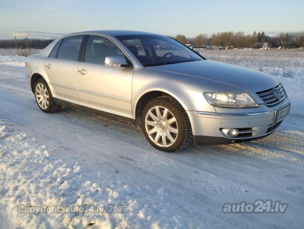 Pelēks Volkswagen Phaeton 2004 Tallina, ar dzinēja tilpumu 4.90 L un nobraukumu 283 tūkst. km par 6300 €, foto 2 vietnē AUTOMOTO.COM.LV