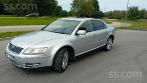 Pelēks Volkswagen Phaeton 2004 Rīga, ar dzinēja tilpumu 3.00 L un nobraukumu 311 tūkst. km par 2550 €, foto  vietnē AUTOMOTO.COM.LV