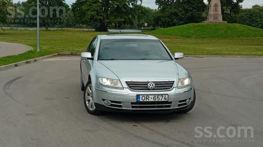 Pelēks Volkswagen Phaeton 2004 Rīga, ar dzinēja tilpumu 3.00 L un nobraukumu 311 tūkst. km par 2550 €, foto 3 vietnē AUTOMOTO.COM.LV