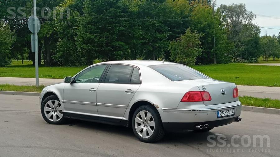 Pelēks Volkswagen Phaeton 2004 Rīga, ar dzinēja tilpumu 3.00 L un nobraukumu 311 tūkst. km par 2550 €, foto 4 vietnē AUTOMOTO.COM.LV