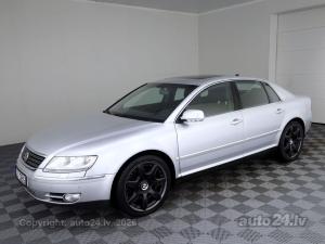 Grey Volkswagen Phaeton 2005 in Tallinn, with an engine capacity of 3.00 L and mileage of 77 thousand km for 3699 €, photo 2 on AUTOMOTO.COM.LV