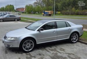 Grey Volkswagen Phaeton 2007 in Vilnius, with an engine capacity of 3.00 L and mileage of 285 thousand km for 1900 €, photo 8 on AUTOMOTO.COM.LV