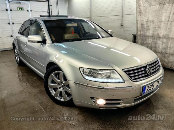 Pelēks Volkswagen Phaeton 2009 Viljandi, ar dzinēja tilpumu 3.00 L un nobraukumu 299 tūkst. km par 5990 €, foto 3 vietnē AUTOMOTO.COM.LV