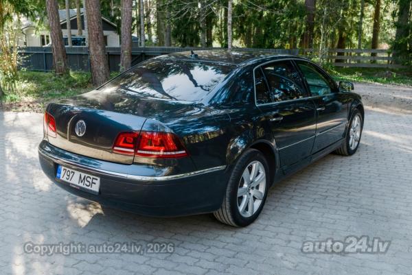 Pelēks Volkswagen Phaeton 2013 Tallina, ar dzinēja tilpumu 3.00 L un nobraukumu 256 tūkst. km par 7500 €, foto 6 vietnē AUTOMOTO.COM.LV