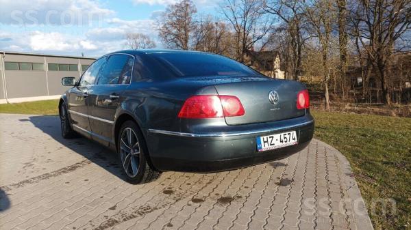 Volkswagen Phaeton 2003 Madona, ar dzinēja tilpumu 3.20 L un nobraukumu 440 tūkst. km par 2250 €, foto 3 vietnē AUTOMOTO.COM.LV