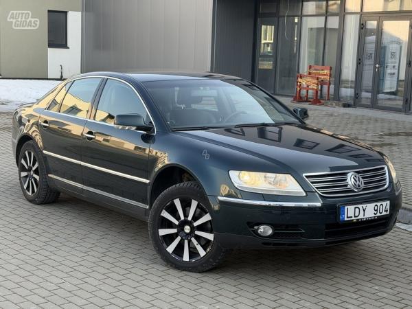 Volkswagen Phaeton 2004 in Vilnius, with an engine capacity of 3.20 L and mileage of 240 thousand km for 2000 €, photo 2 on AUTOMOTO.COM.LV