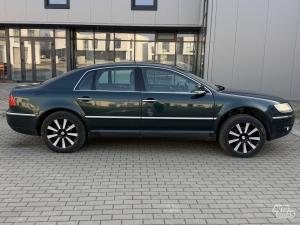 Volkswagen Phaeton 2004 in Vilnius, with an engine capacity of 3.20 L and mileage of 240 thousand km for 2000 €, photo 4 on AUTOMOTO.COM.LV